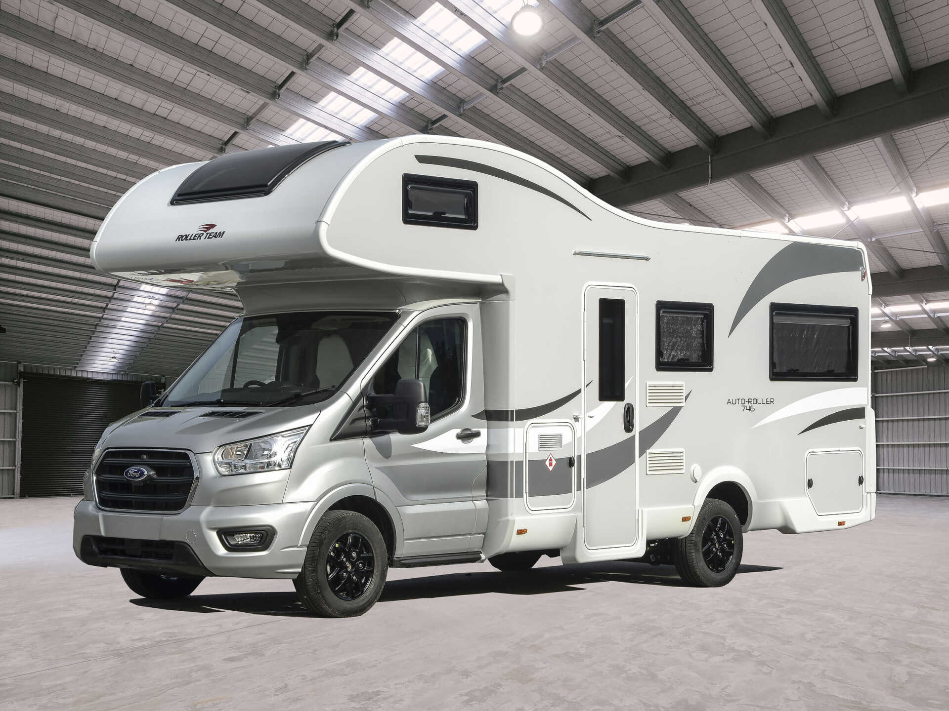 Nelson RV: New and Ex-rental Motorhomes